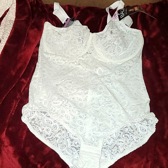 Bali | Intimates & Sleepwear | Bali Body Briefer Nwt | Poshmark